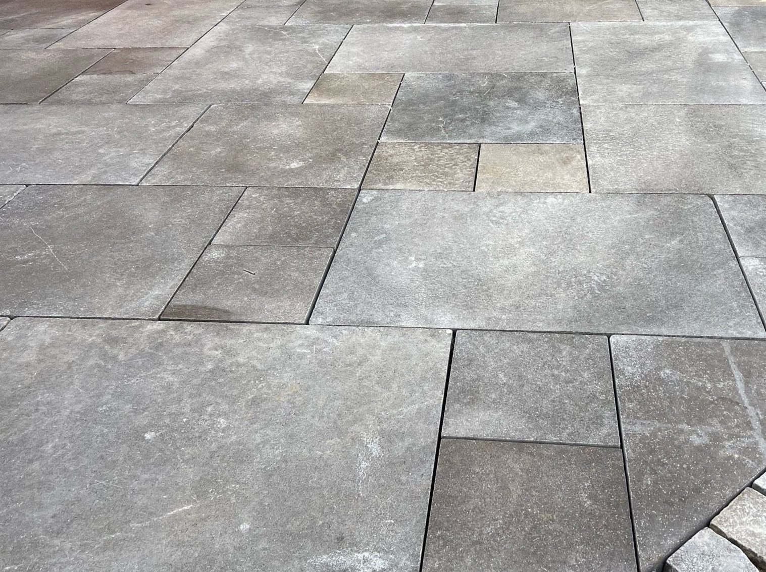 Kalkstein-Alexandria-Grau